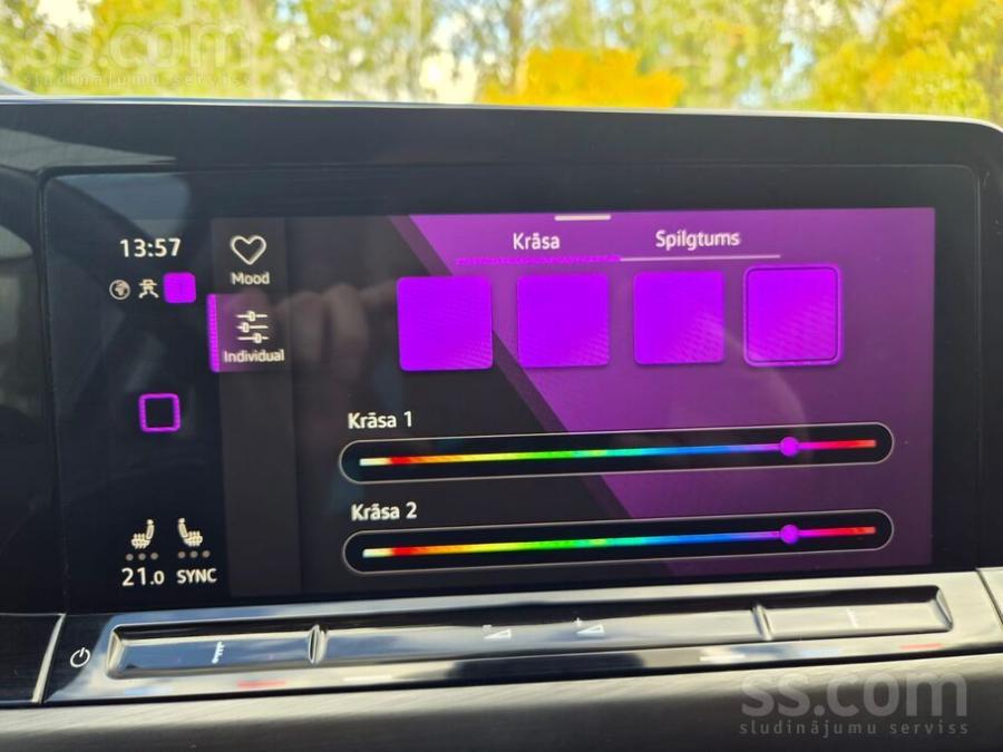 Black Volkswagen Golf VIII 2022 in Tukums, with an engine capacity of 2.00 L and mileage of 168 thousand km for 15300 €, photo 17 on AUTOMOTO.COM.LV