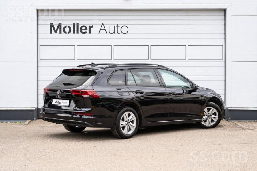 Черный Фольксваген Golf 8 2023 в Рига, объемом двигателя 1.50 л и пробегом 133 тыс. км за 17950 €, фото 4 на AUTOMOTO.COM.LV