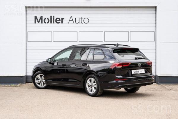 Black Volkswagen Golf VIII 2023 in Riga, with an engine capacity of 1.50 L and mileage of 133 thousand km for 17950 €, photo 4 on AUTOMOTO.COM.LV