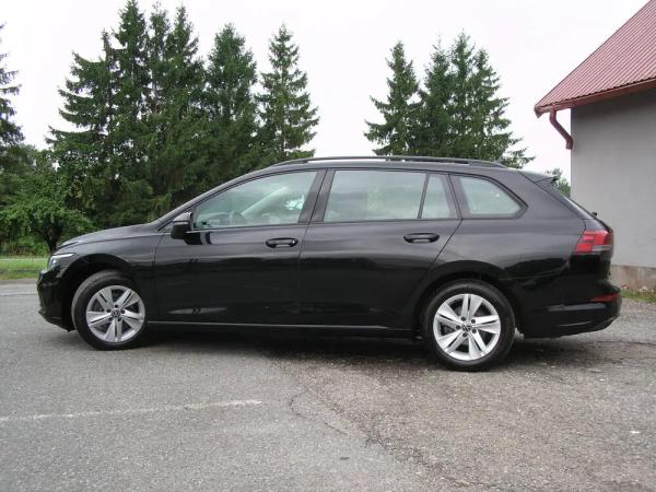 Черный Фольксваген Golf 8 2023 в Сигулда, объемом двигателя 2.00 л и пробегом 192 тыс. км за 13950 €, фото 4 на AUTOMOTO.COM.LV