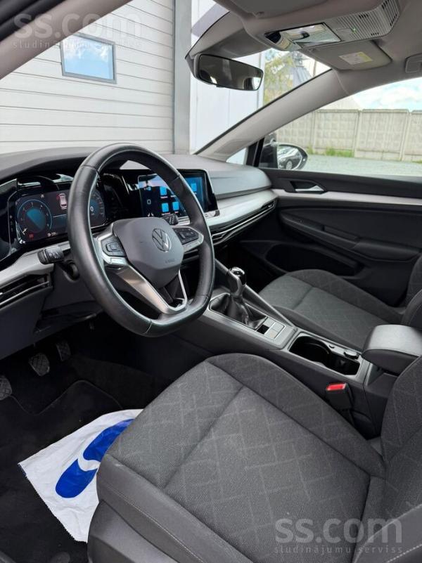 Фольксваген Golf 8 2024 в Елгава на AUTOMOTO.COM.LV Черный Фольксваген Golf 8 2024 в Елгава, объемом двигателя 2.00 л и пробегом 86 тыс. км за 16800 €, фото 9 на AUTOMOTO.COM.LV