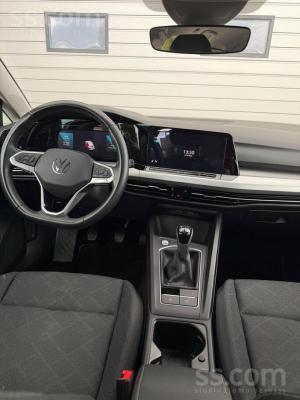 Черный Фольксваген Golf 8 2024 в Елгава, объемом двигателя 2.00 л и пробегом 123 тыс. км за 16800 €, фото 10 на AUTOMOTO.COM.LV
