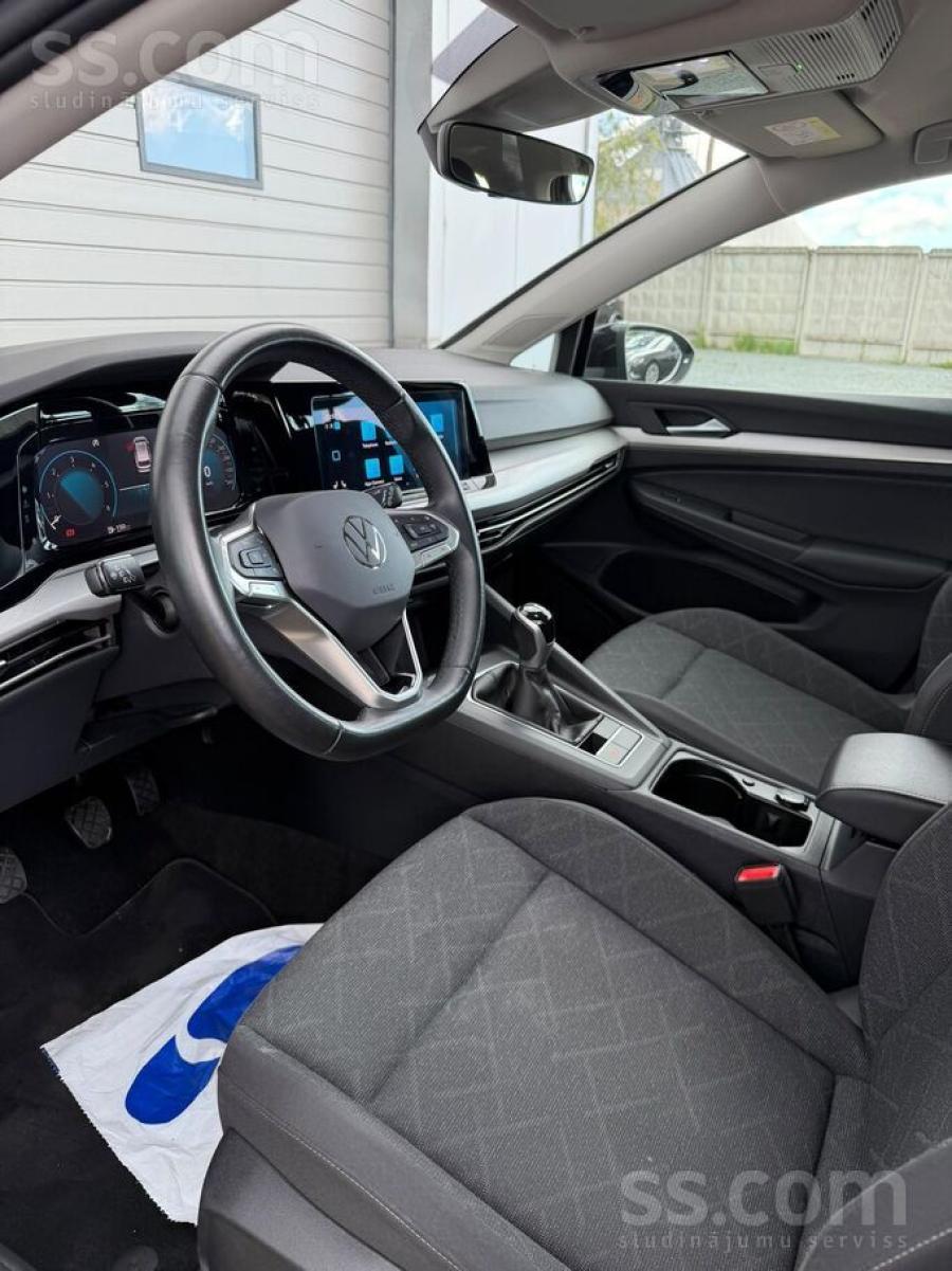 Черный Фольксваген Golf 8 2024 в Елгава, объемом двигателя 2.00 л и пробегом 123 тыс. км за 16800 €, фото 11 на AUTOMOTO.COM.LV