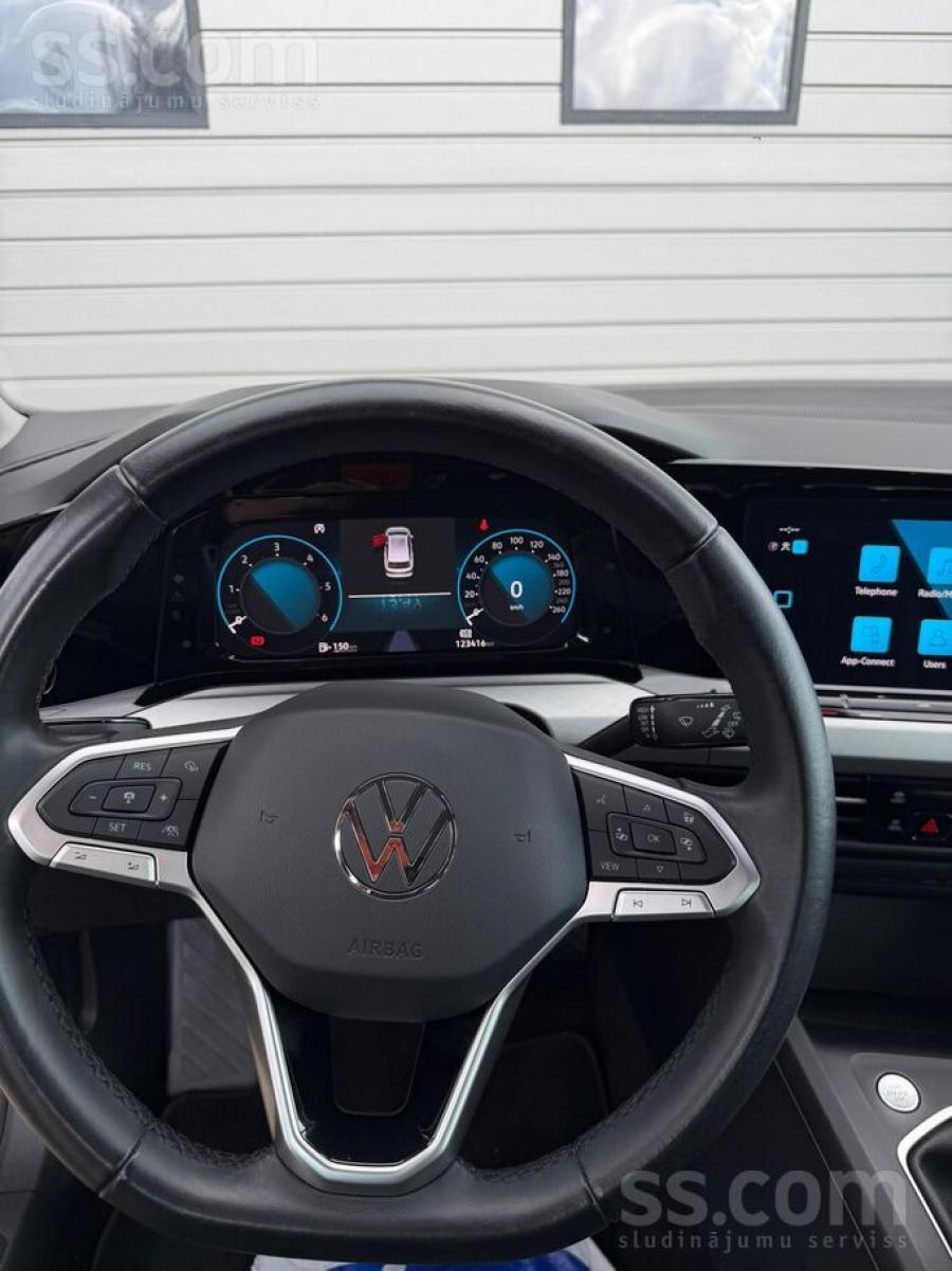 Черный Фольксваген Golf 8 2024 в Елгава, объемом двигателя 2.00 л и пробегом 123 тыс. км за 16800 €, фото 13 на AUTOMOTO.COM.LV