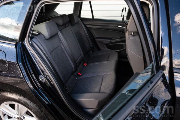 Черный Фольксваген Golf 8 2024 в Елгава, объемом двигателя 2.00 л и пробегом 123 тыс. км за 17000 €, фото 9 на AUTOMOTO.COM.LV