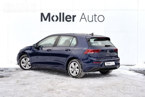 Zils Volkswagen Golf VIII 2021 Rīga, ar dzinēja tilpumu 1.50 L un nobraukumu 152 tūkst. km par 16450 €, foto 3 vietnē AUTOMOTO.COM.LV