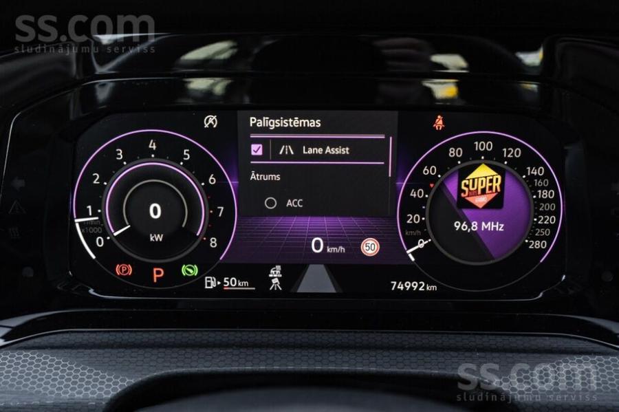 Синий Фольксваген Golf 8 2021 в Рига, объемом двигателя 2.00 л и пробегом 75 тыс. км за 28750 €, фото 11 на AUTOMOTO.COM.LV