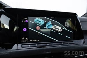 Синий Фольксваген Golf 8 2021 в Рига, объемом двигателя 2.00 л и пробегом 75 тыс. км за 28750 €, фото 20 на AUTOMOTO.COM.LV