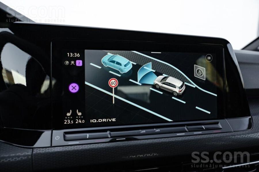 Синий Фольксваген Golf 8 2021 в Рига, объемом двигателя 2.00 л и пробегом 75 тыс. км за 28750 €, фото 20 на AUTOMOTO.COM.LV