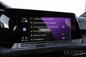 Синий Фольксваген Golf 8 2021 в Рига, объемом двигателя 2.00 л и пробегом 75 тыс. км за 28750 €, фото 21 на AUTOMOTO.COM.LV