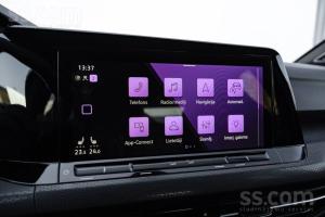 Синий Фольксваген Golf 8 2021 в Рига, объемом двигателя 2.00 л и пробегом 75 тыс. км за 28750 €, фото 23 на AUTOMOTO.COM.LV
