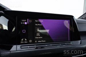 Синий Фольксваген Golf 8 2021 в Рига, объемом двигателя 2.00 л и пробегом 75 тыс. км за 28750 €, фото 24 на AUTOMOTO.COM.LV