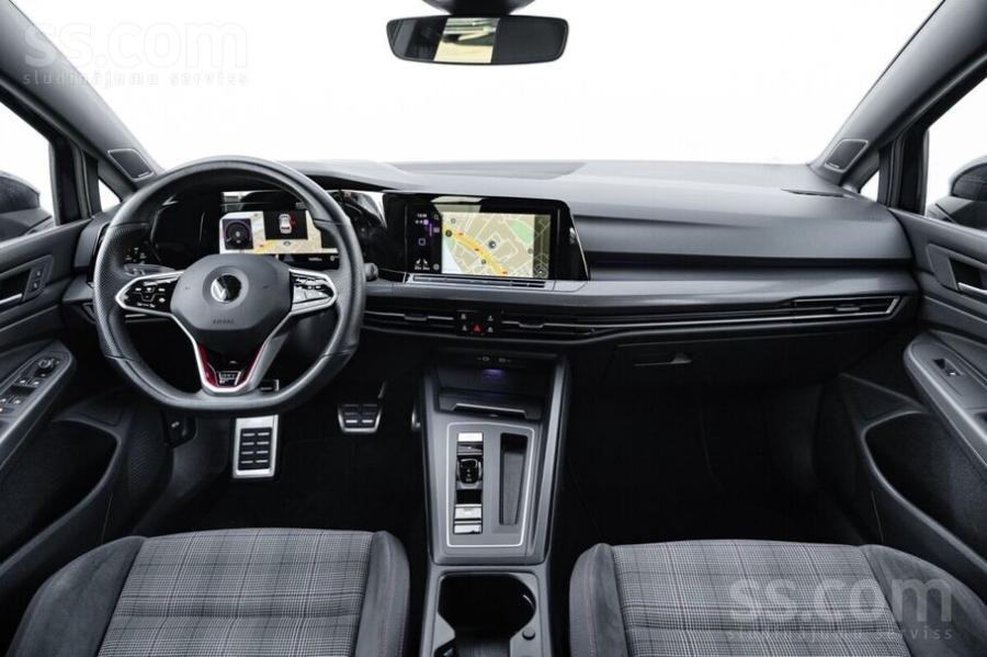 Синий Фольксваген Golf 8 2021 в Рига, объемом двигателя 2.00 л и пробегом 75 тыс. км за 28750 €, фото 28 на AUTOMOTO.COM.LV