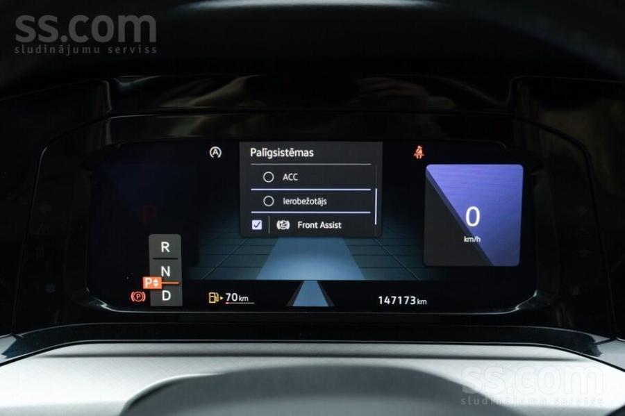 Синий Фольксваген Golf 8 2021 в Рига, объемом двигателя 1.50 л и пробегом 146 тыс. км за 14900 €, фото 12 на AUTOMOTO.COM.LV