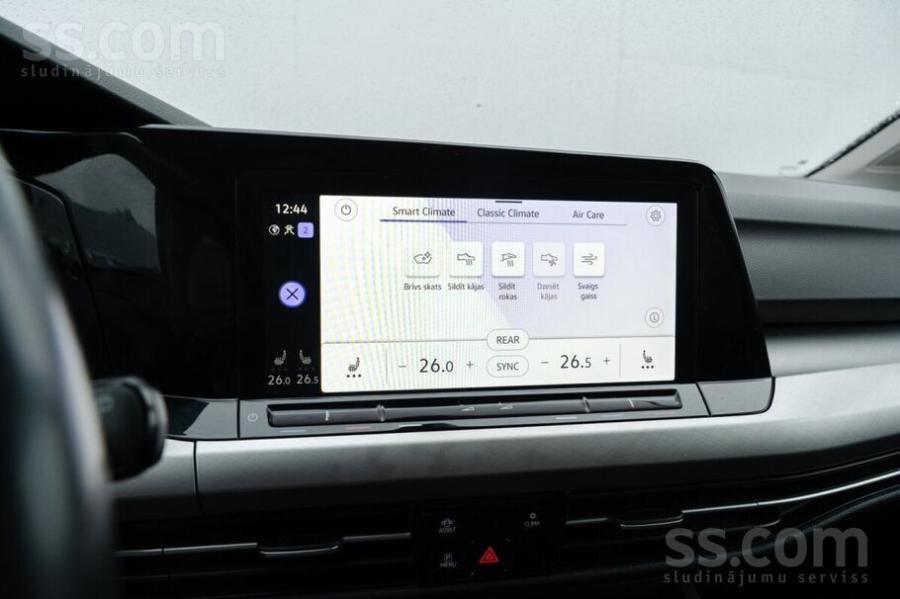 Синий Фольксваген Golf 8 2021 в Рига, объемом двигателя 1.50 л и пробегом 146 тыс. км за 14900 €, фото 19 на AUTOMOTO.COM.LV