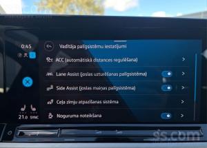 Blue Volkswagen Golf VIII 2021 in Riga, with an engine capacity of 2.00 L and mileage of 170 thousand km for 19990 €, photo 21 on AUTOMOTO.COM.LV