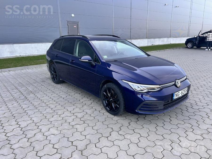Blue Volkswagen Golf VIII 2022 in Riga, with an engine capacity of 2.00 L and mileage of 123 thousand km for 16200 €, photo 7 on AUTOMOTO.COM.LV