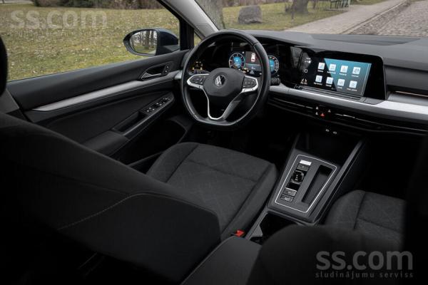 Zils Volkswagen Golf VIII 2022 Jelgava, ar dzinēja tilpumu 2.00 L un nobraukumu 136 tūkst. km par 17100 €, foto 7 vietnē AUTOMOTO.COM.LV