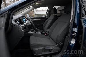 Zils Volkswagen Golf VIII 2022 Jelgava, ar dzinēja tilpumu 2.00 L un nobraukumu 136 tūkst. km par 17100 €, foto 10 vietnē AUTOMOTO.COM.LV