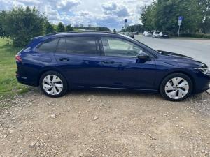 Синий Фольксваген Golf 8 2022 в Рига, объемом двигателя 2.00 л и пробегом 85 тыс. км за 18500 €, фото 3 на AUTOMOTO.COM.LV