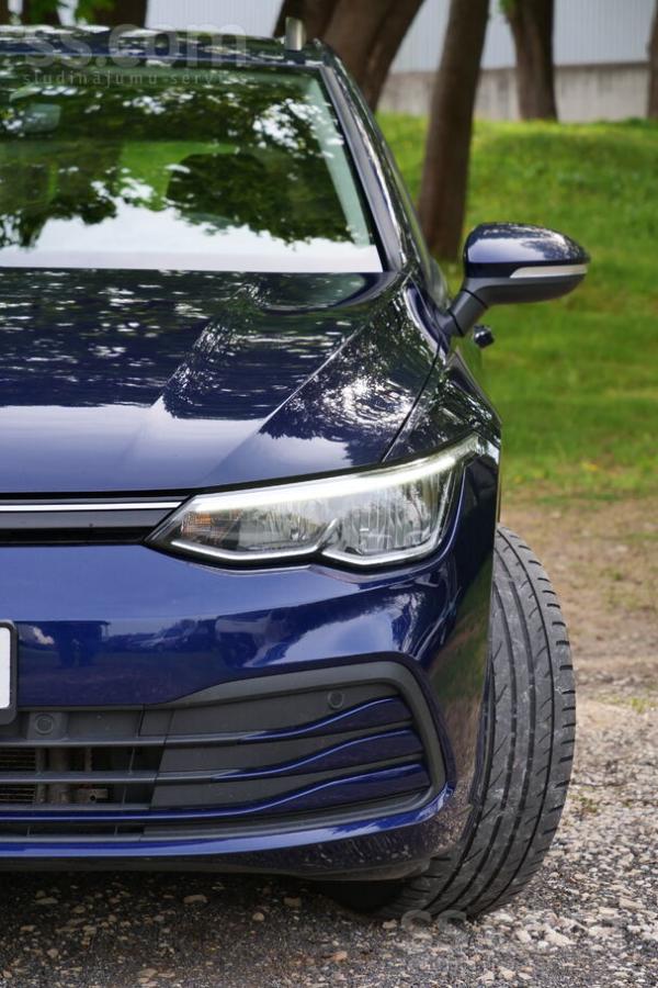 Zils Volkswagen Golf VIII 2022 Cēsis, ar dzinēja tilpumu 2.00 L un nobraukumu 139 tūkst. km par 16400 €, foto 3 vietnē AUTOMOTO.COM.LV