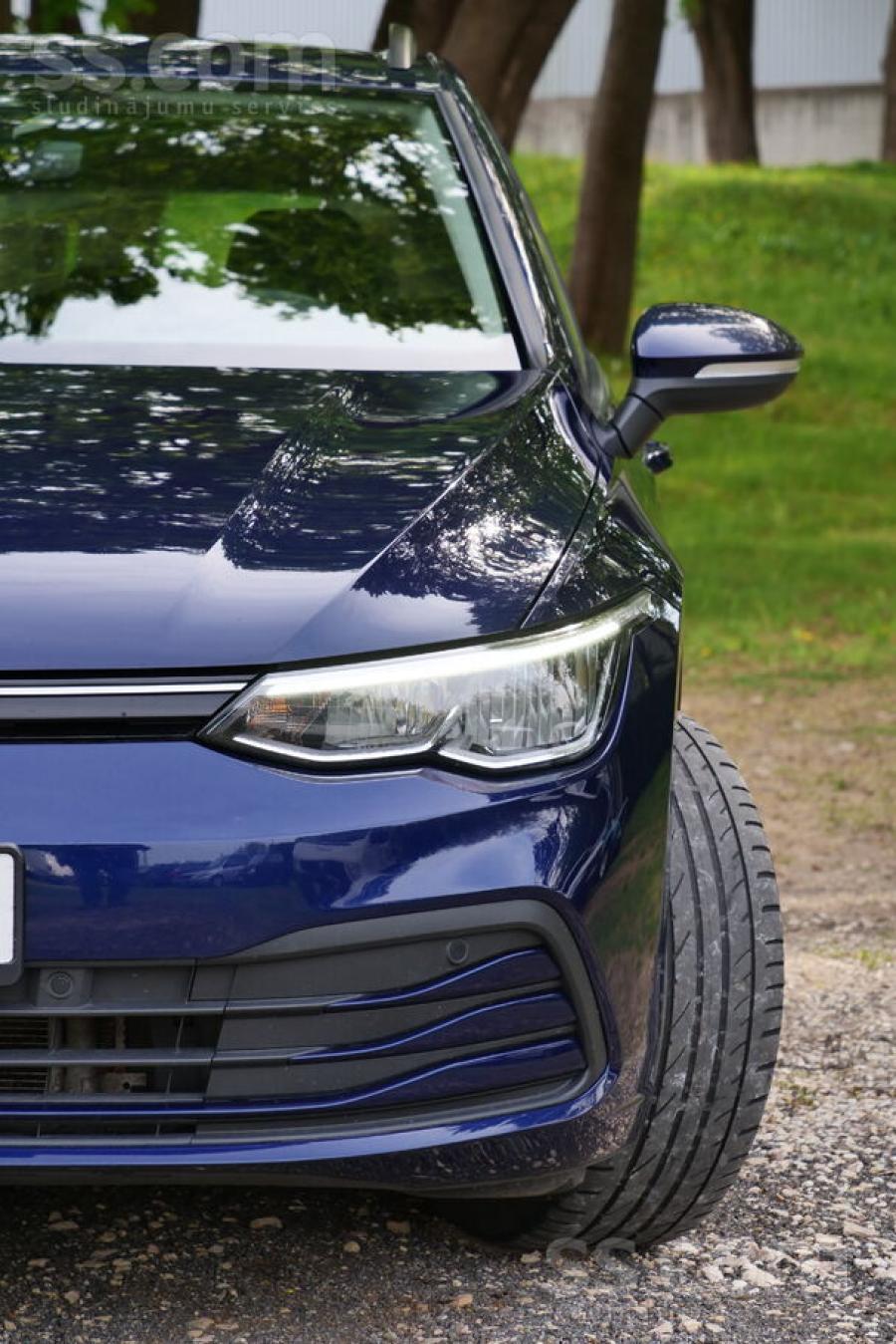 Zils Volkswagen Golf VIII 2022 Cēsis, ar dzinēja tilpumu 2.00 L un nobraukumu 139 tūkst. km par 16400 €, foto 4 vietnē AUTOMOTO.COM.LV