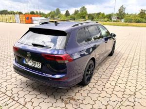 Blue Volkswagen Golf VIII 2022 in Riga, with an engine capacity of 2.00 L and mileage of 123 thousand km for 16200 €, photo 6 on AUTOMOTO.COM.LV
