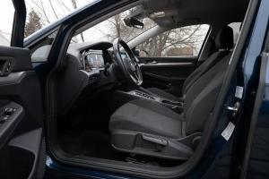 Синий Фольксваген Golf 8 2022 в Елгава, объемом двигателя 2.00 л и пробегом 136 тыс. км за 16800 €, фото 10 на AUTOMOTO.COM.LV