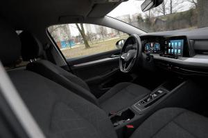 Синий Фольксваген Golf 8 2022 в Елгава, объемом двигателя 2.00 л и пробегом 136 тыс. км за 16800 €, фото 22 на AUTOMOTO.COM.LV