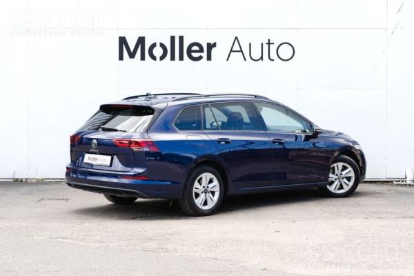 Zils Volkswagen Golf VIII 2022 Rīga, ar dzinēja tilpumu 2.00 L un nobraukumu 137 tūkst. km par 14950 €, foto 4 vietnē AUTOMOTO.COM.LV