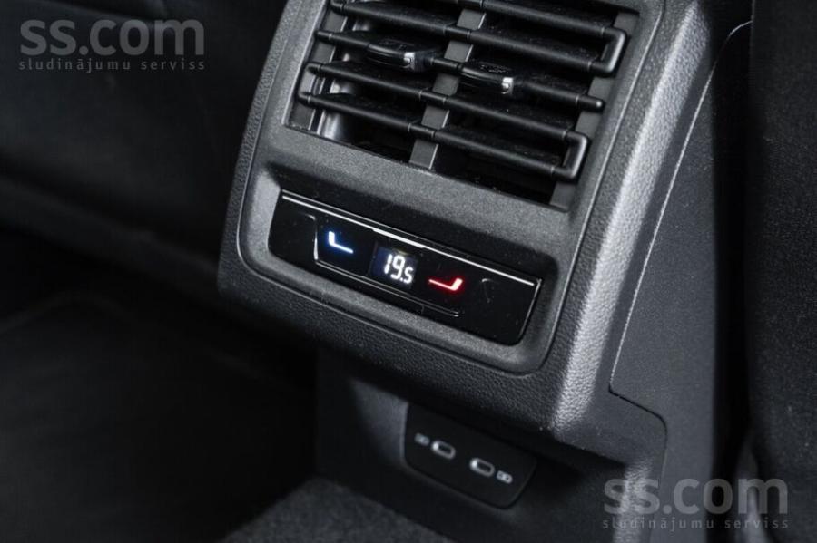 Синий Фольксваген Golf 8 2022 в Рига, объемом двигателя 2.00 л и пробегом 137 тыс. км за 14950 €, фото 8 на AUTOMOTO.COM.LV