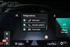 Синий Фольксваген Golf 8 2022 в Рига, объемом двигателя 2.00 л и пробегом 137 тыс. км за 14950 €, фото 17 на AUTOMOTO.COM.LV