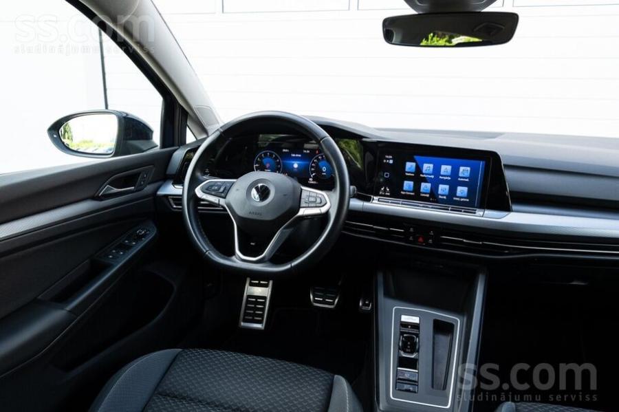 Синий Фольксваген Golf 8 2023 в Рига, объемом двигателя 1.50 л и пробегом 129 тыс. км за 18500 €, фото 11 на AUTOMOTO.COM.LV