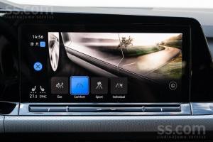 Синий Фольксваген Golf 8 2023 в Рига, объемом двигателя 1.50 л и пробегом 129 тыс. км за 18500 €, фото 18 на AUTOMOTO.COM.LV