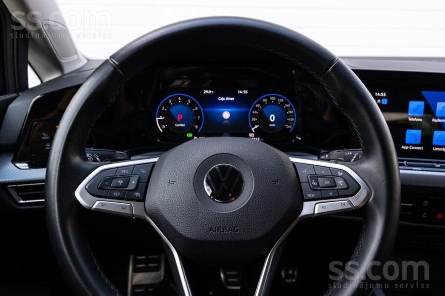 Синий Фольксваген Golf 8 2023 в Рига, объемом двигателя 1.50 л и пробегом 129 тыс. км за 18500 €, фото 23 на AUTOMOTO.COM.LV