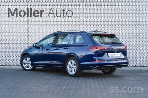 Синий Фольксваген Golf 8 2024 в Рига, объемом двигателя 1.50 л и пробегом 53 тыс. км за 24900 €, фото 3 на AUTOMOTO.COM.LV