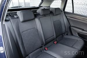 Синий Фольксваген Golf 8 2024 в Рига, объемом двигателя 1.50 л и пробегом 53 тыс. км за 24900 €, фото 22 на AUTOMOTO.COM.LV
