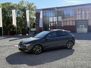 Pelēks Volkswagen Golf VIII 2020 Cēsis, ar dzinēja tilpumu 2.00 L un nobraukumu 104 tūkst. km par 23500 €, foto  vietnē AUTOMOTO.COM.LV