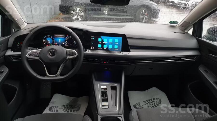 Pelēks Volkswagen Golf VIII 2020 Cēsis, ar dzinēja tilpumu 2.00 L un nobraukumu 104 tūkst. km par 23500 €, foto 5 vietnē AUTOMOTO.COM.LV