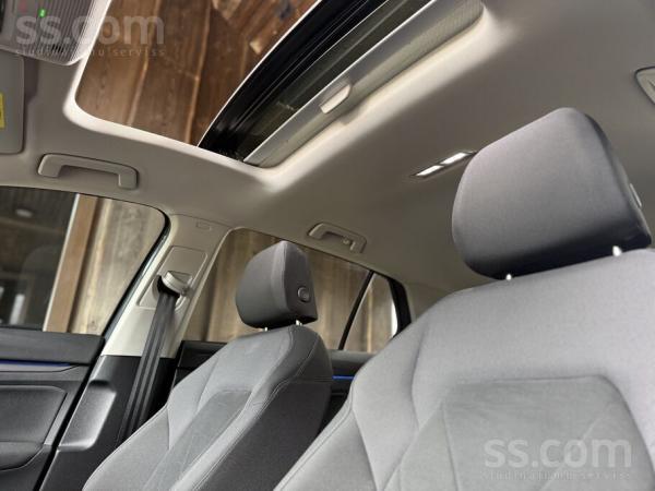 Pelēks Volkswagen Golf VIII 2020 Cēsis, ar dzinēja tilpumu 2.00 L un nobraukumu 104 tūkst. km par 23500 €, foto 8 vietnē AUTOMOTO.COM.LV