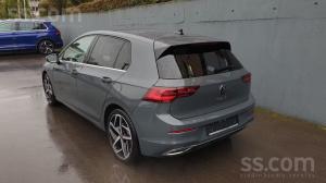 Pelēks Volkswagen Golf VIII 2020 Cēsis, ar dzinēja tilpumu 2.00 L un nobraukumu 104 tūkst. km par 23500 €, foto 26 vietnē AUTOMOTO.COM.LV