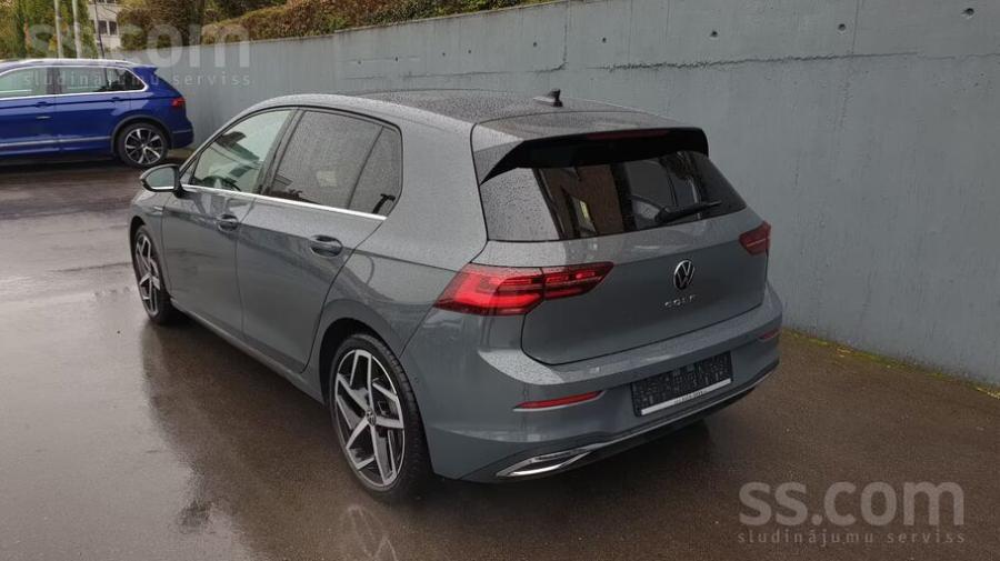 Pelēks Volkswagen Golf VIII 2020 Cēsis, ar dzinēja tilpumu 2.00 L un nobraukumu 104 tūkst. km par 23500 €, foto 26 vietnē AUTOMOTO.COM.LV