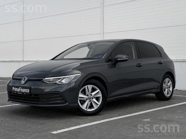 Серый Фольксваген Golf 8 2020 в Рига, объемом двигателя 1.50 л и пробегом 0 тыс. км за 16490 €, фото 1 на AUTOMOTO.COM.LV