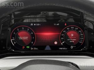 Pelēks Volkswagen Golf VIII 2020 Rīga, ar dzinēja tilpumu 1.50 L un nobraukumu 0 tūkst. km par 16490 €, foto 24 vietnē AUTOMOTO.COM.LV