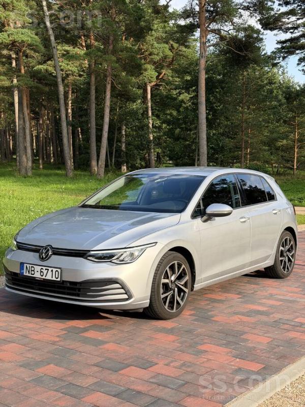 Серый Фольксваген Golf 8 2020 в Вентспилс, объемом двигателя 1.50 л и пробегом 78 тыс. км за 17500 €, фото 2 на AUTOMOTO.COM.LV