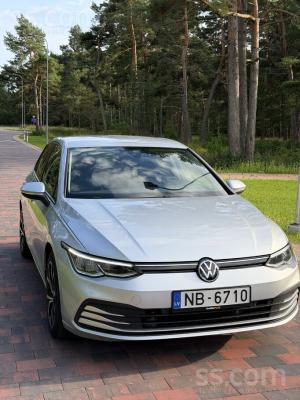Серый Фольксваген Golf 8 2020 в Вентспилс, объемом двигателя 1.50 л и пробегом 78 тыс. км за 17500 €, фото 8 на AUTOMOTO.COM.LV