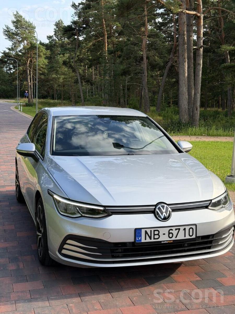 Серый Фольксваген Golf 8 2020 в Вентспилс, объемом двигателя 1.50 л и пробегом 78 тыс. км за 17500 €, фото 8 на AUTOMOTO.COM.LV