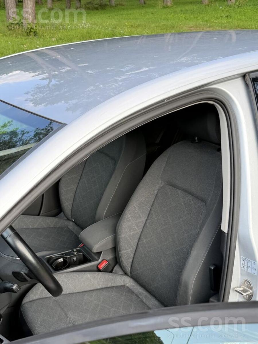 Серый Фольксваген Golf 8 2020 в Вентспилс, объемом двигателя 1.50 л и пробегом 78 тыс. км за 17500 €, фото 9 на AUTOMOTO.COM.LV