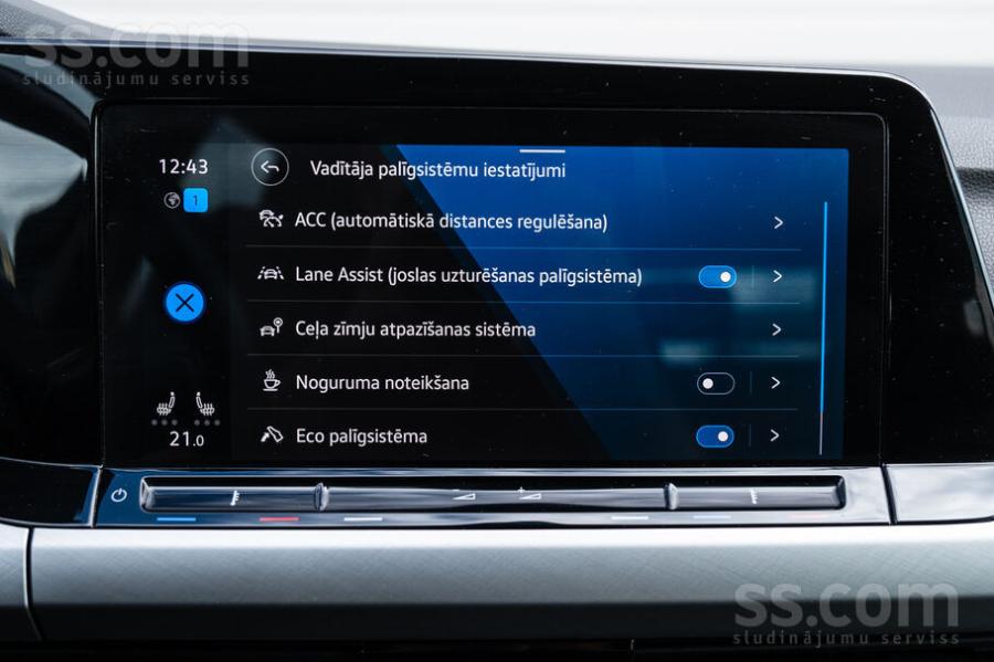 Серый Фольксваген Golf 8 2020 в Елгава, объемом двигателя 1.50 л и пробегом 127 тыс. км за 19750 €, фото 12 на AUTOMOTO.COM.LV