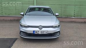 Pelēks Volkswagen Golf VIII 2021 Rīga, ar dzinēja tilpumu 1.50 L un nobraukumu 60 tūkst. km par 15900 €, foto 2 vietnē AUTOMOTO.COM.LV